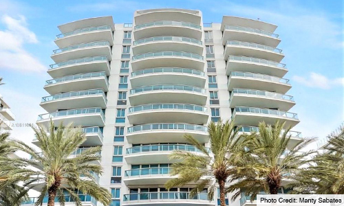 Azure Surfside | Apartamentos en venta, precios y planos